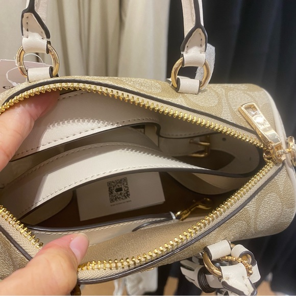 Coach | Bags | Coach Ck689 Lacey Crossbody In Signature Canvas In Light ...